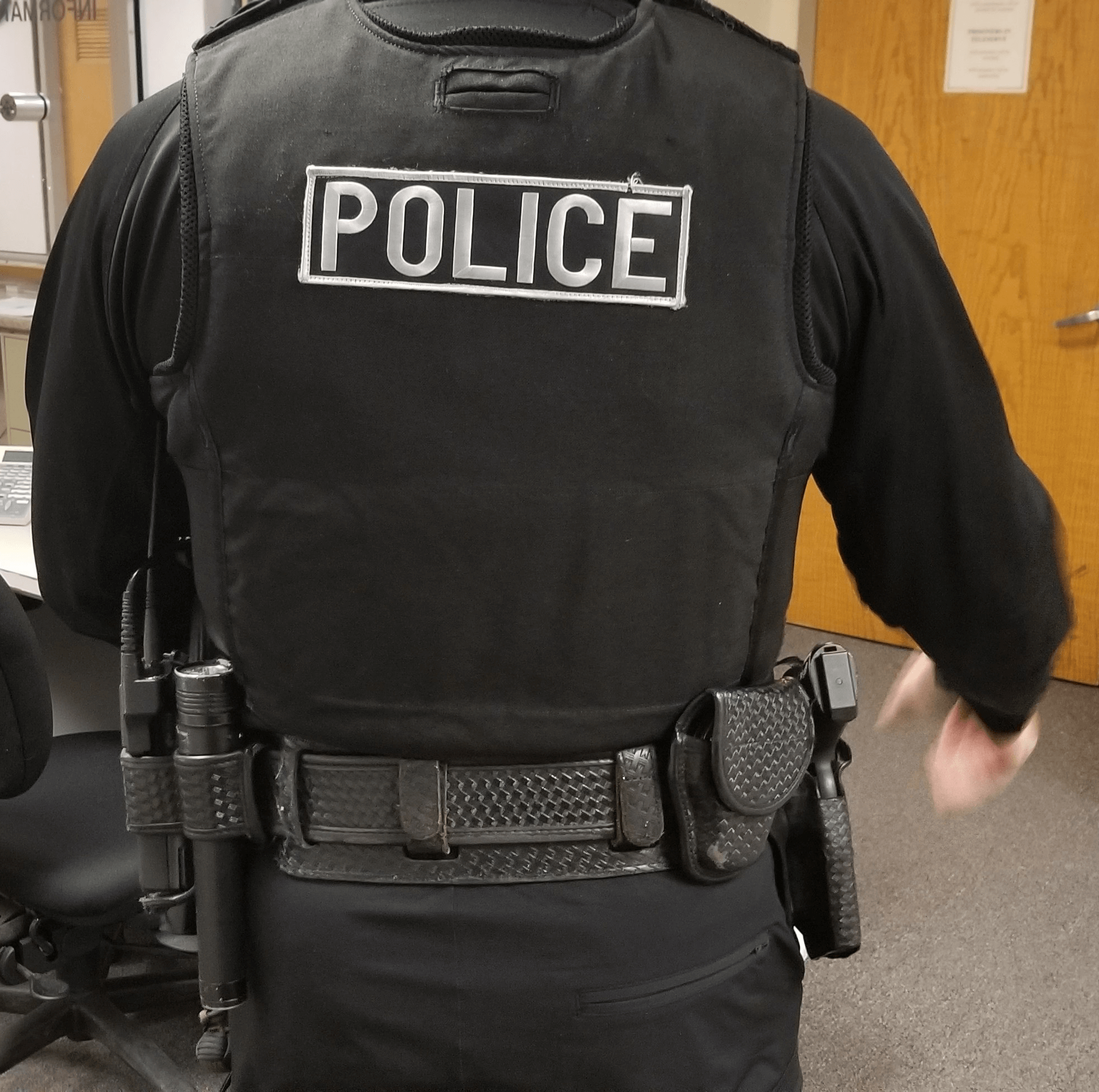 Duty Belt Back Braces: Key to Officers' Spinal Health